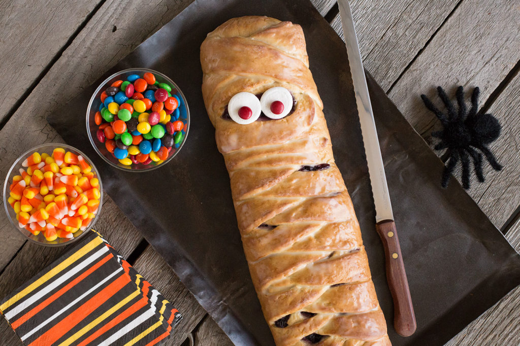 Halloween - Rhodes Bake-N-Serv
