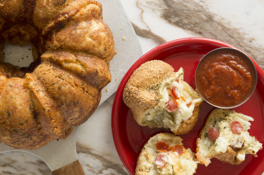 Stuffed Pizza Pull-Aparts - Rhodes Bake-N-Serv