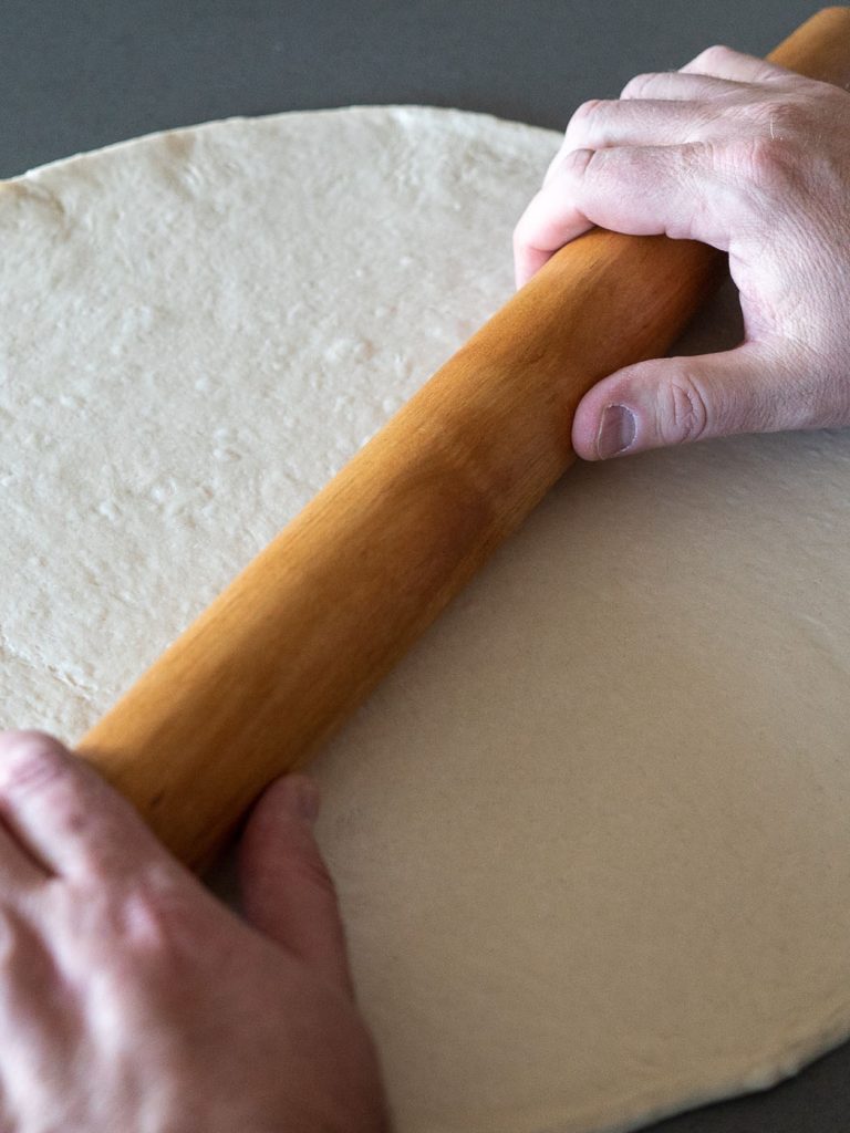 Stuffed-Crust Pizza - Rhodes Bake-N-Serv