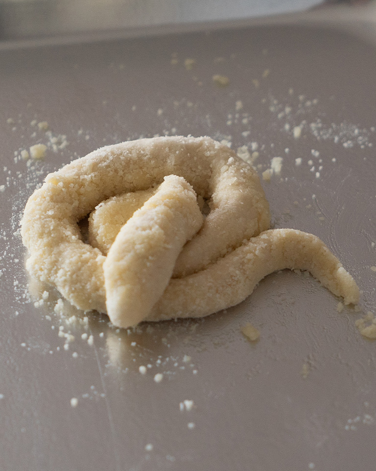 Breadstick Snakes - Rhodes Bake-N-Serv