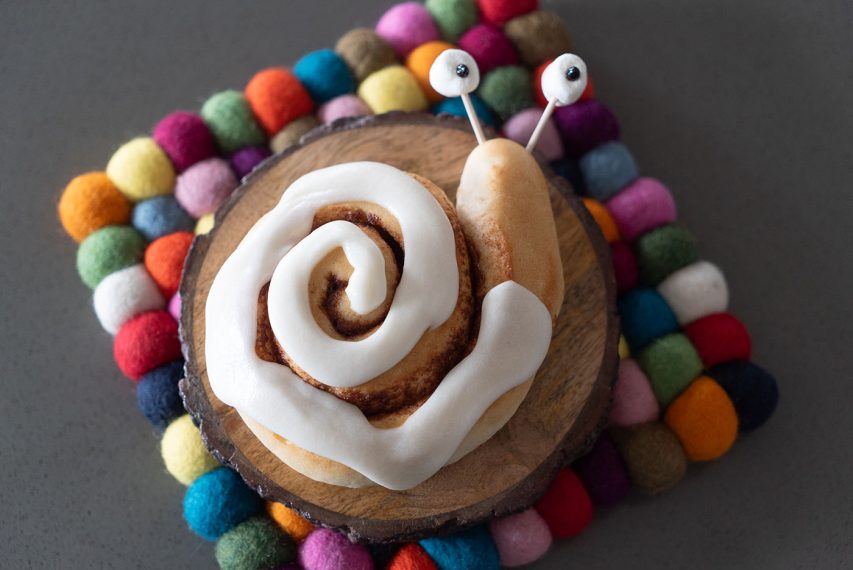 Cinnamon Roll Snail - Rhodes Bake-N-Serv