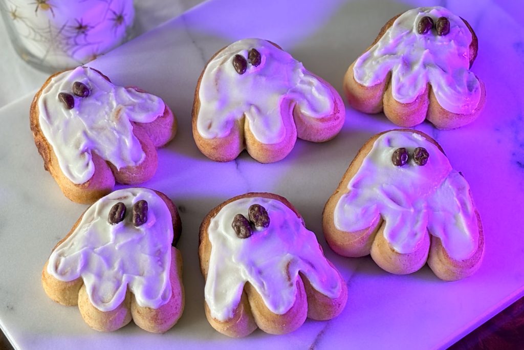 Halloween - Rhodes Bake-N-Serv